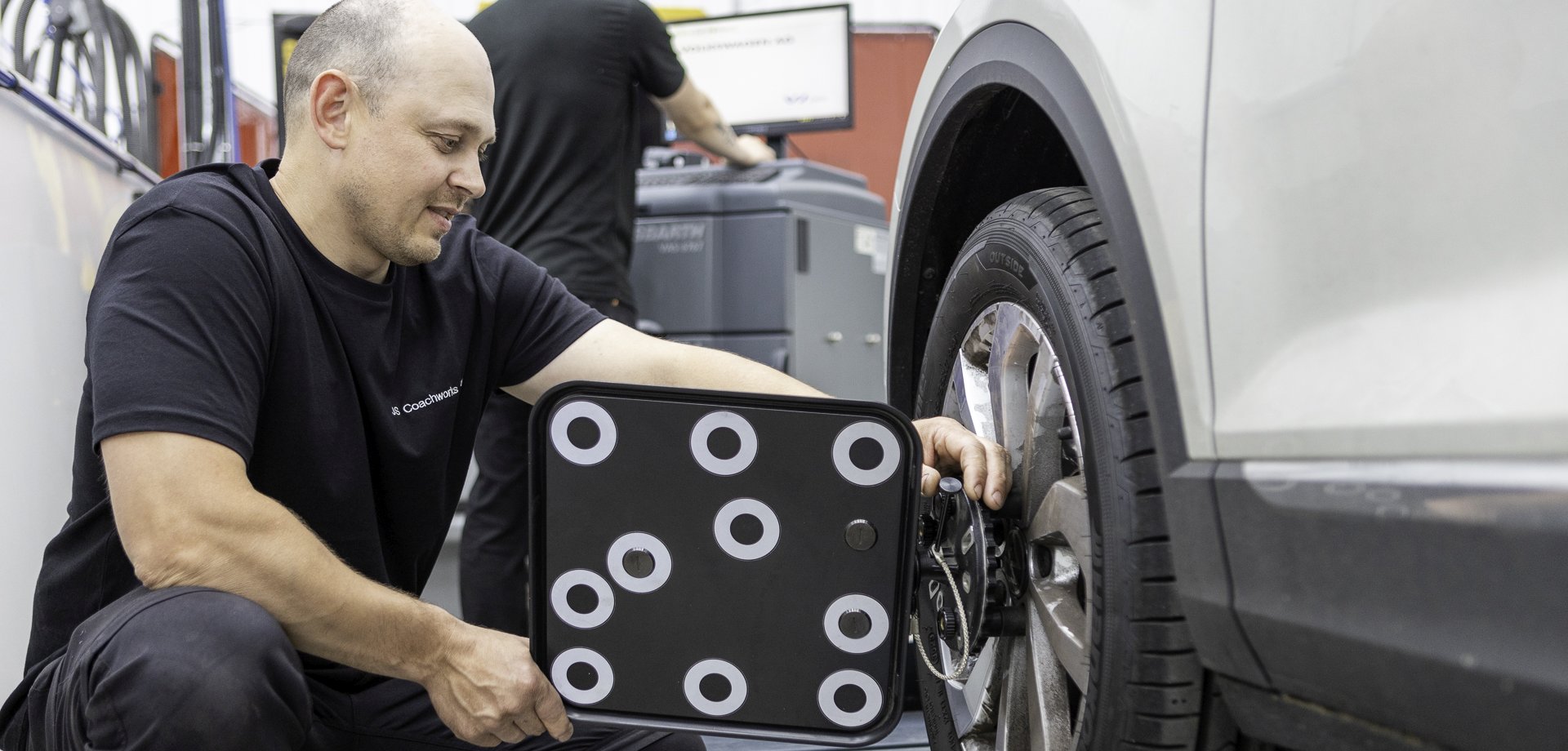 Expert scuffs repair: Eliminate car scratches – JS Coachworks